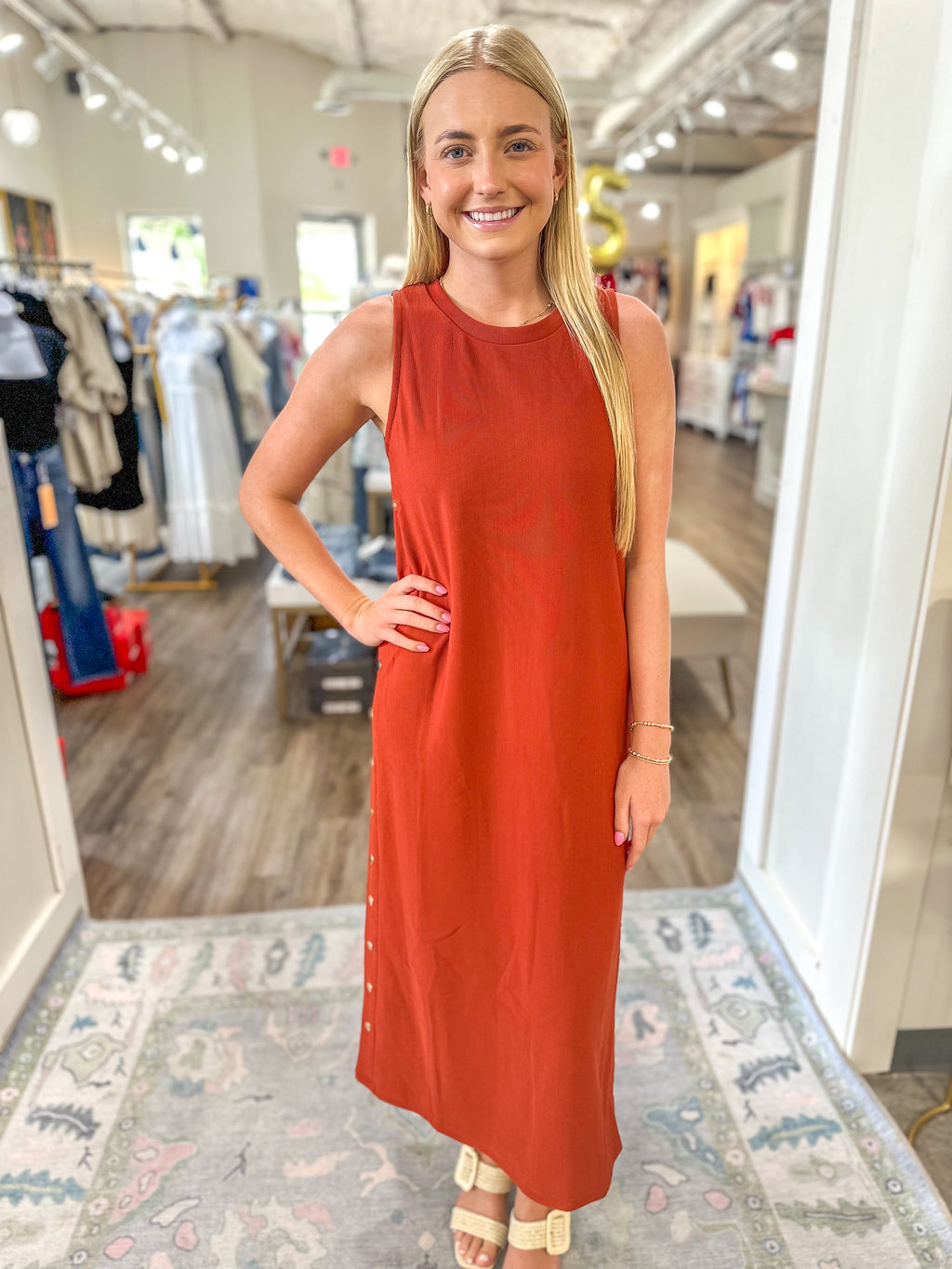 Star of The Show Rust Midi Dress – Everyday EDEN Boutique & Gifts