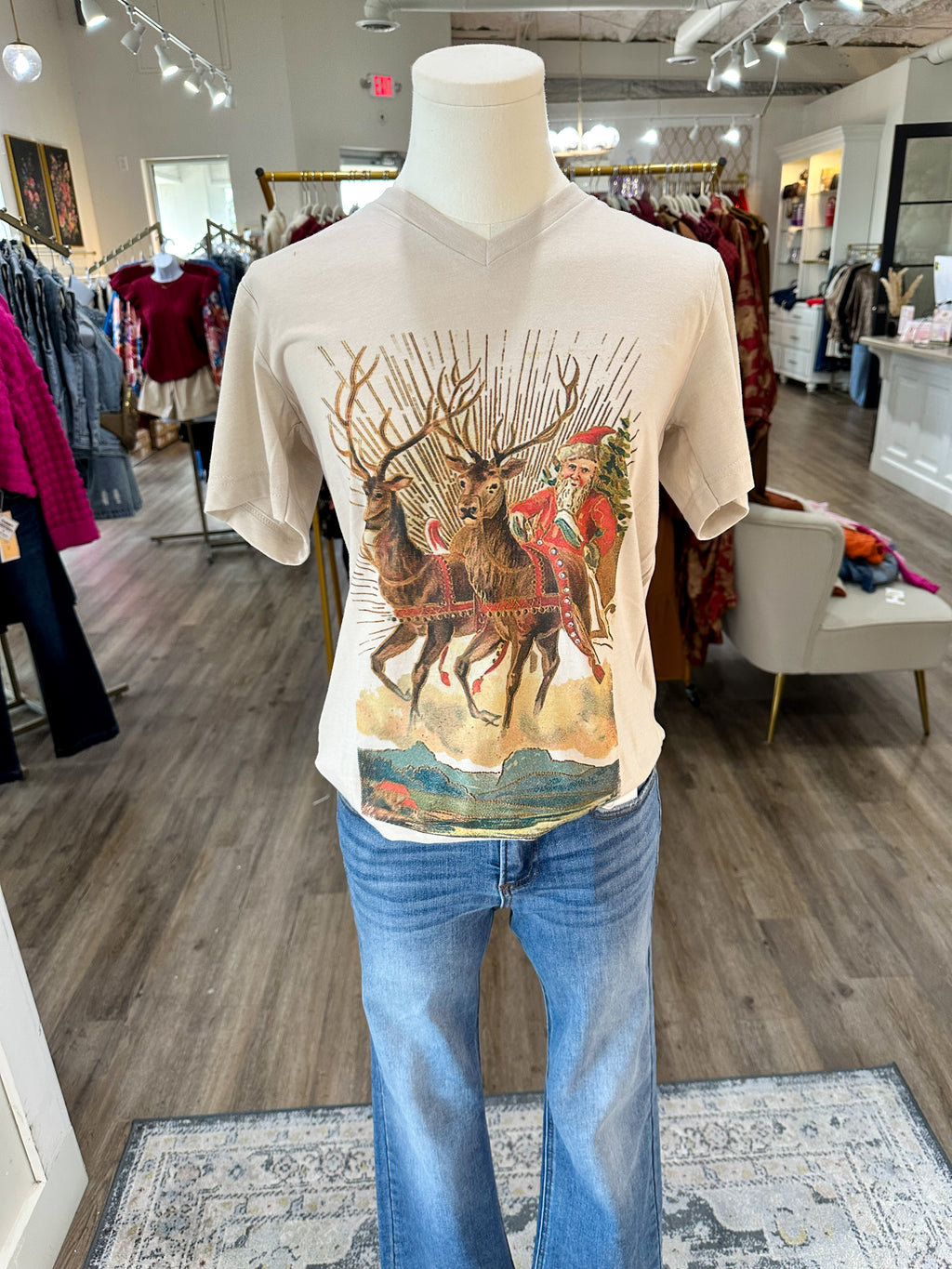 Vintage Sleigh Christmas Graphic Tee – Everyday EDEN Boutique & Gifts